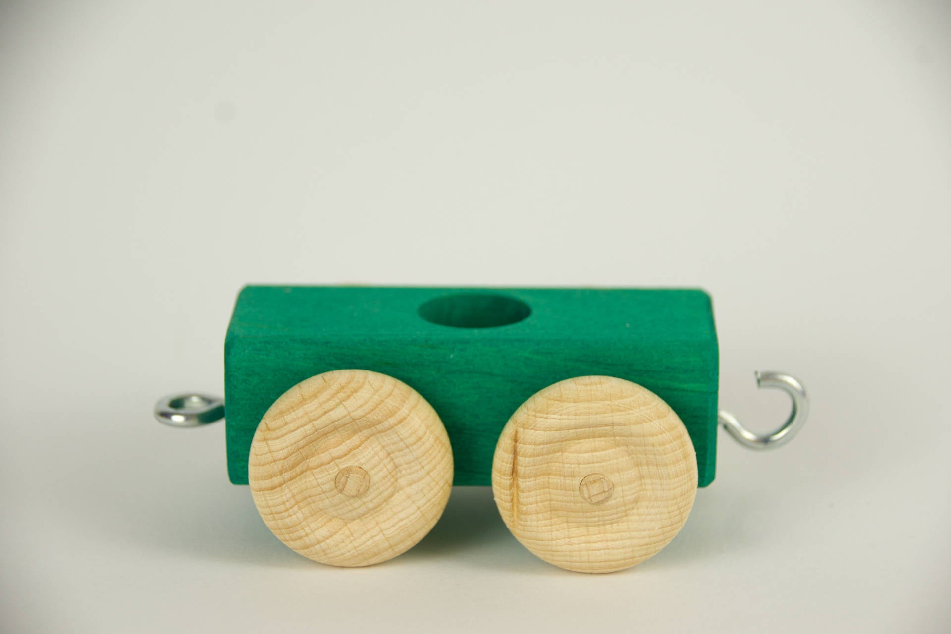 Anhänger dunkelgrün – Holzatelier Lissner